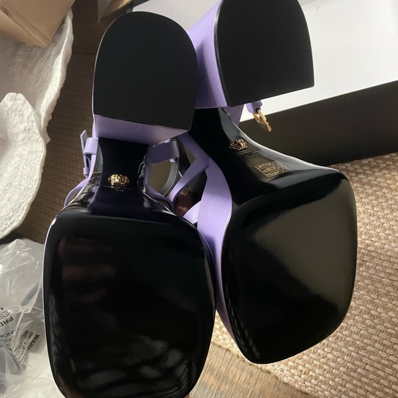 Versace | Shoes | Auth Nib Versace La Medusa Platform Sandals | Poshmark